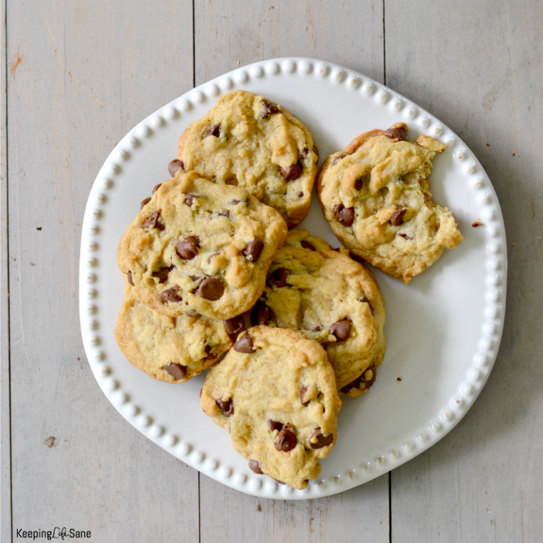 The best EGGLESS chocolate chip cookies recipe - Keeping Life Sane