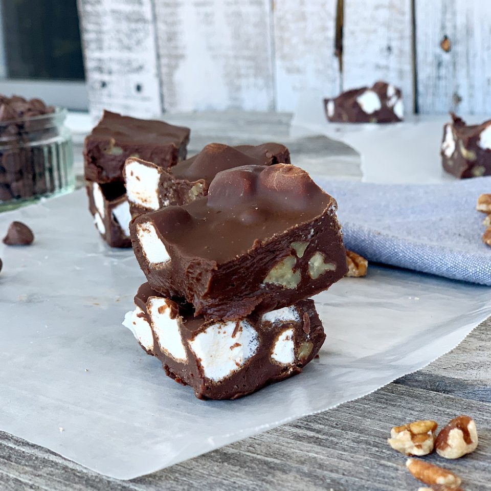 Simple & Delicious Chocolate Coffee Fudge Recipe - Keeping Life Sane